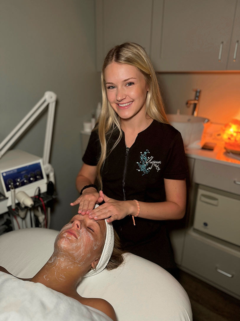 Alexis - Aqua Beauty Lounge & Med Spa